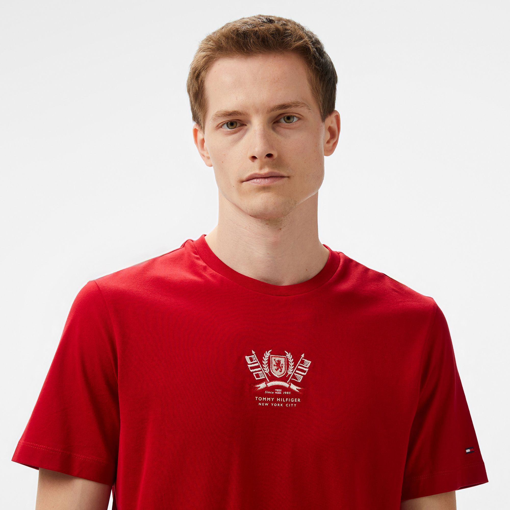 Tommy Hilfiger Crest Embro Erkek Kırmızı T-ShirtSMW0MW38613| Occasion
