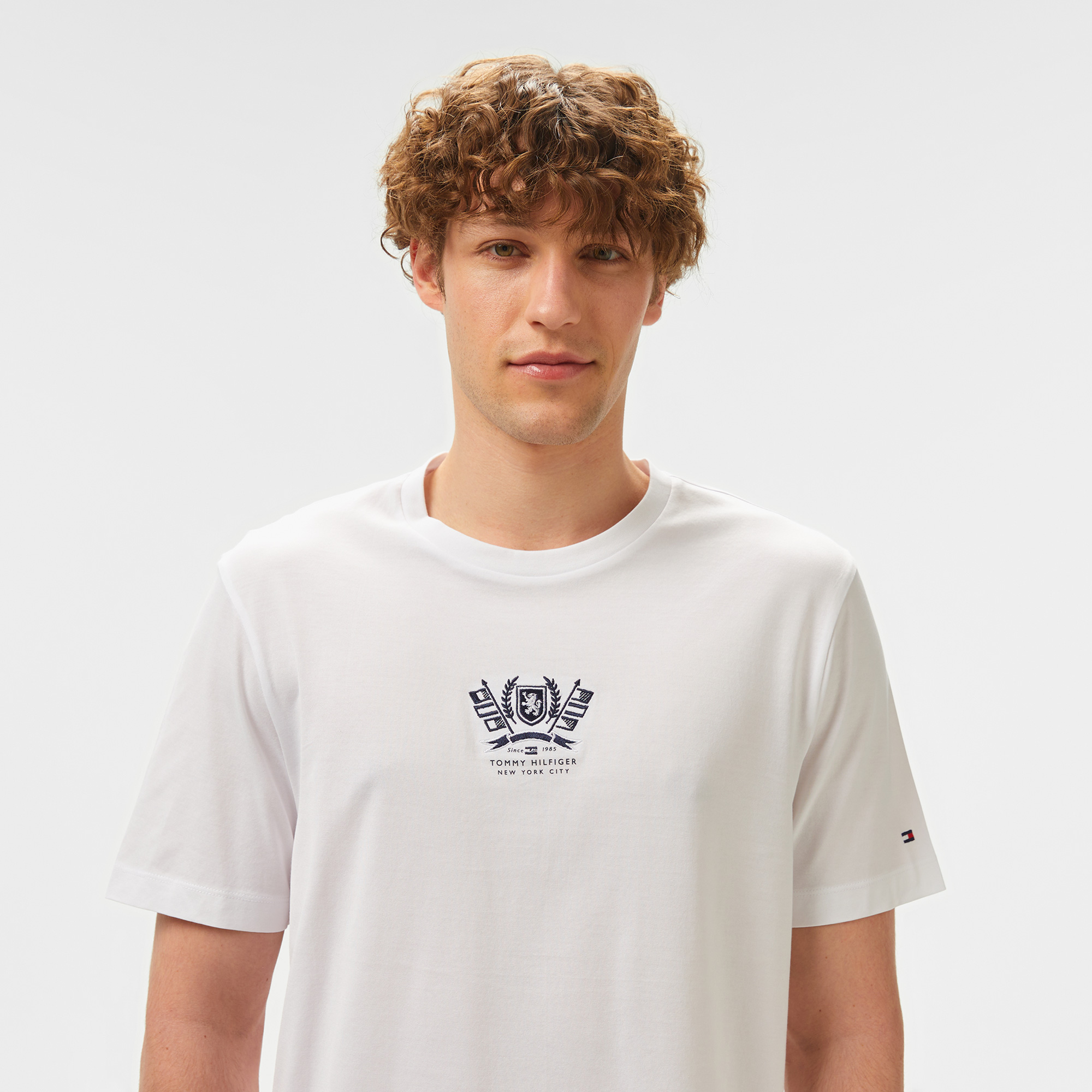 Tommy Hilfiger Crest Embro Erkek Beyaz T-ShirtLMW0MW38613| Occasion